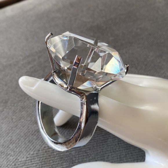 unknown | Jewelry | Large Faux Diamond Display Ring | Poshmark